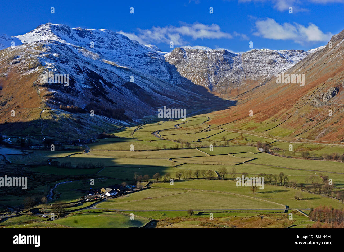 Bowfell, Rossett Pike and Mickleden. Great Langdale. Lake District ...