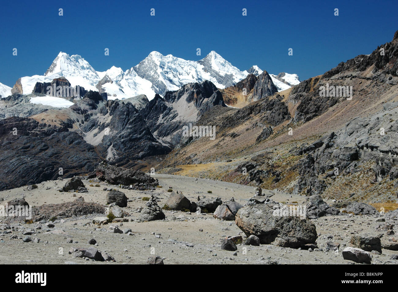 A mountain pass in the Cordillera Huayhuash, Peru Stock Photo - Alamy