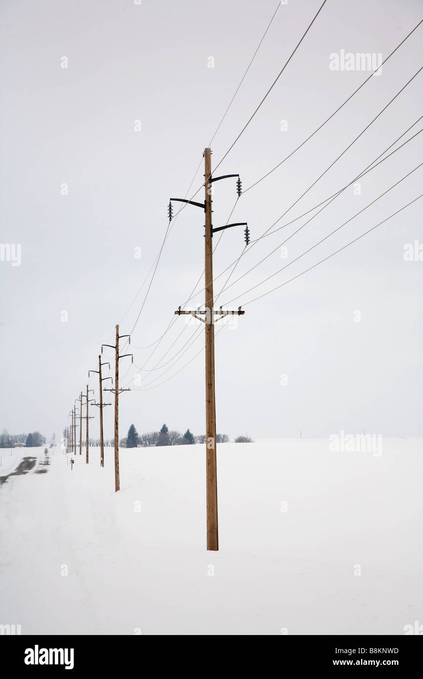 Power lines in winter hi-res stock photography and images - Alamy