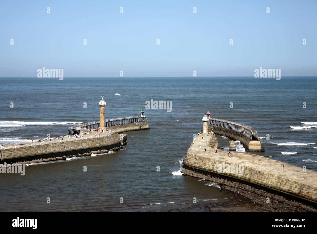 Twin piers hi-res stock photography and images - Alamy