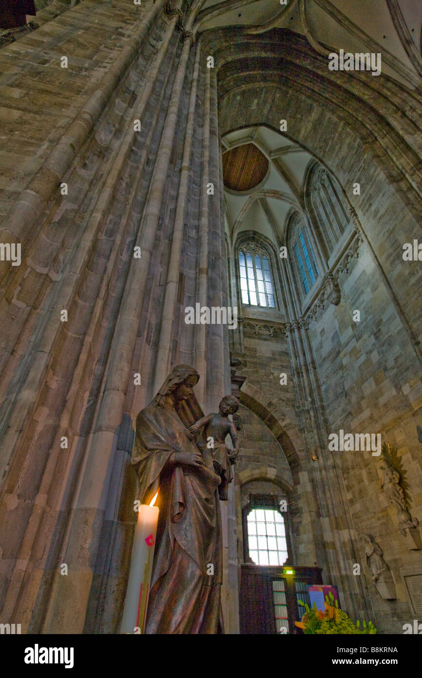 Vienna austria stained glass window hi-res stock photography and images ...