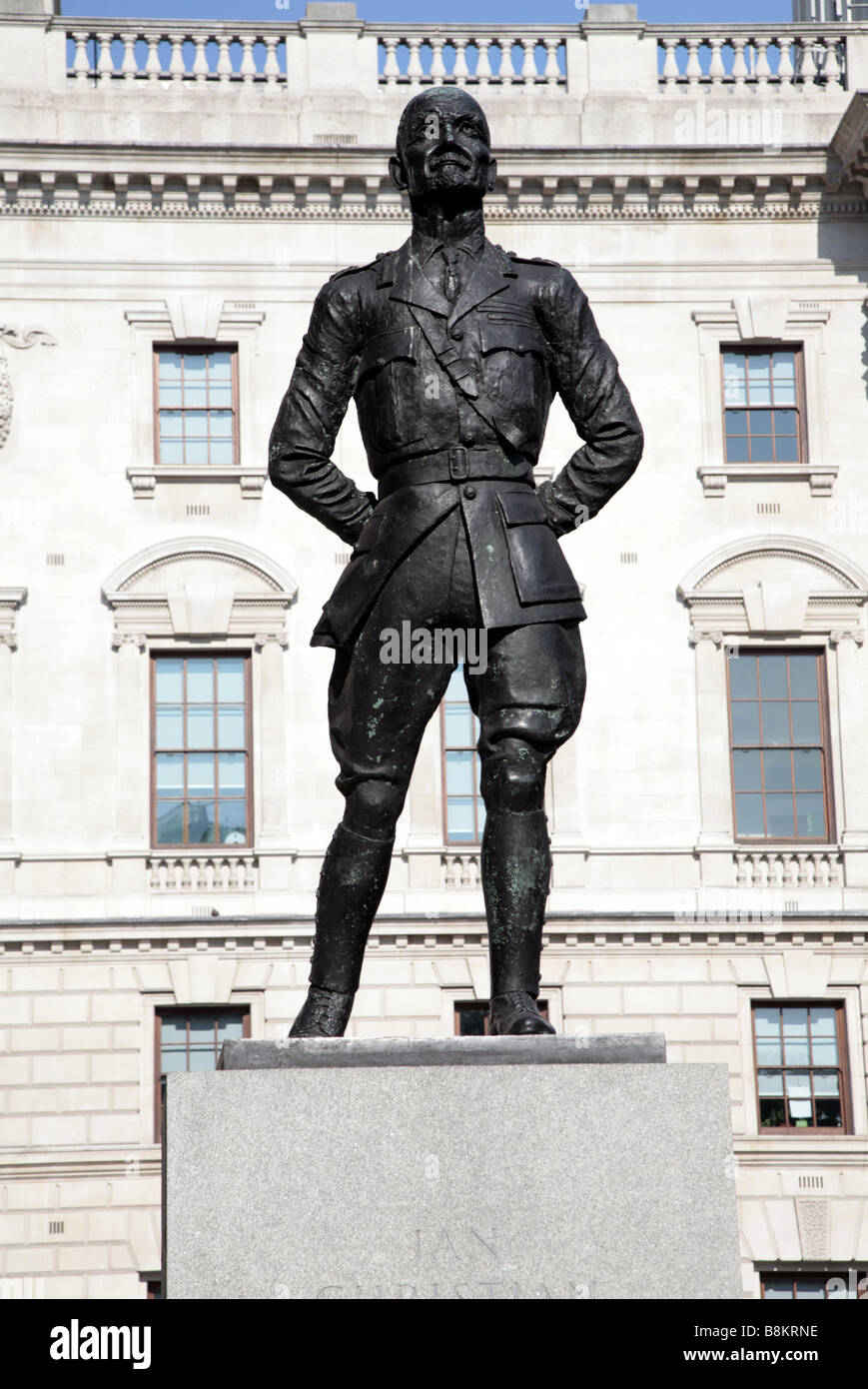 JAN CHRISTIAN SMUTS STATUE LONDON ENGLAND PARLIAMENT SQ LONDON ENG 21 ...