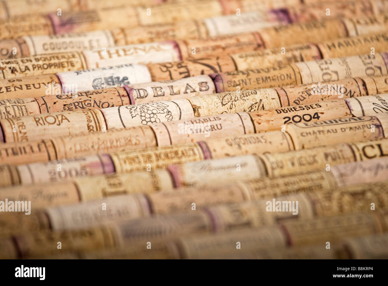 Rows of wine bottle corks Stock Photo - Alamy