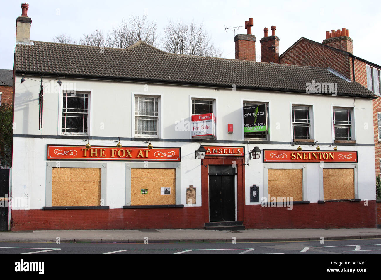 An empty public house in the Sneinton area of Nottingham, England, U.K ...