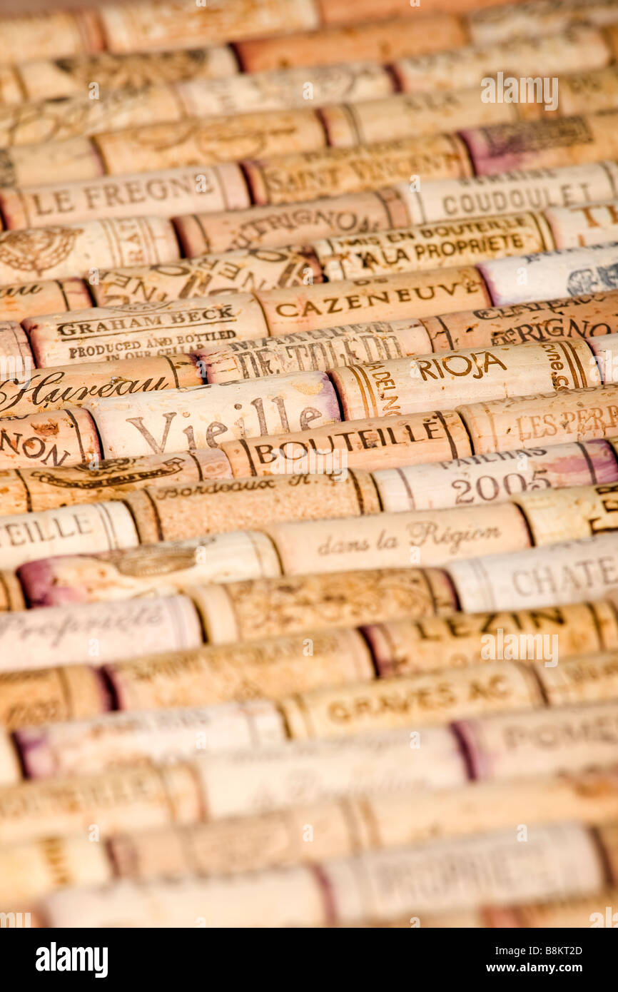 Rows of wine bottle corks Stock Photo - Alamy