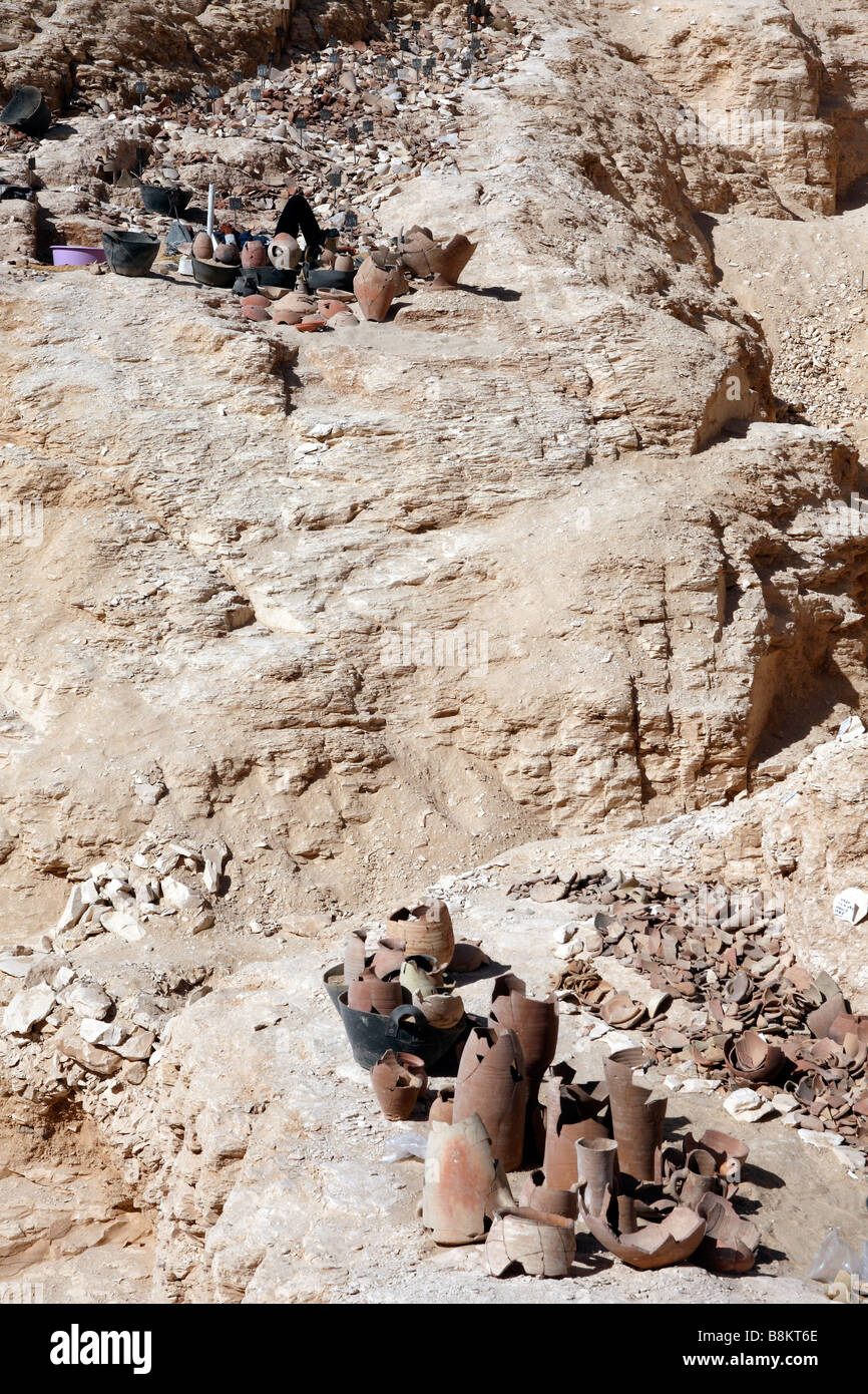 Egyptian archaeologist dig hi-res stock photography and images - Alamy