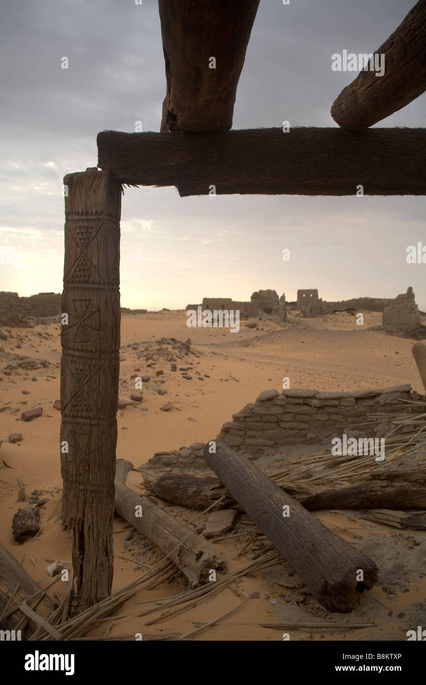 Old dongola hi-res stock photography and images - Alamy