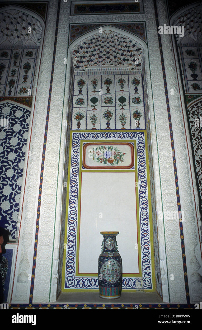 Ornate panels paintings ghanch a sort of alabaster and splendid ...