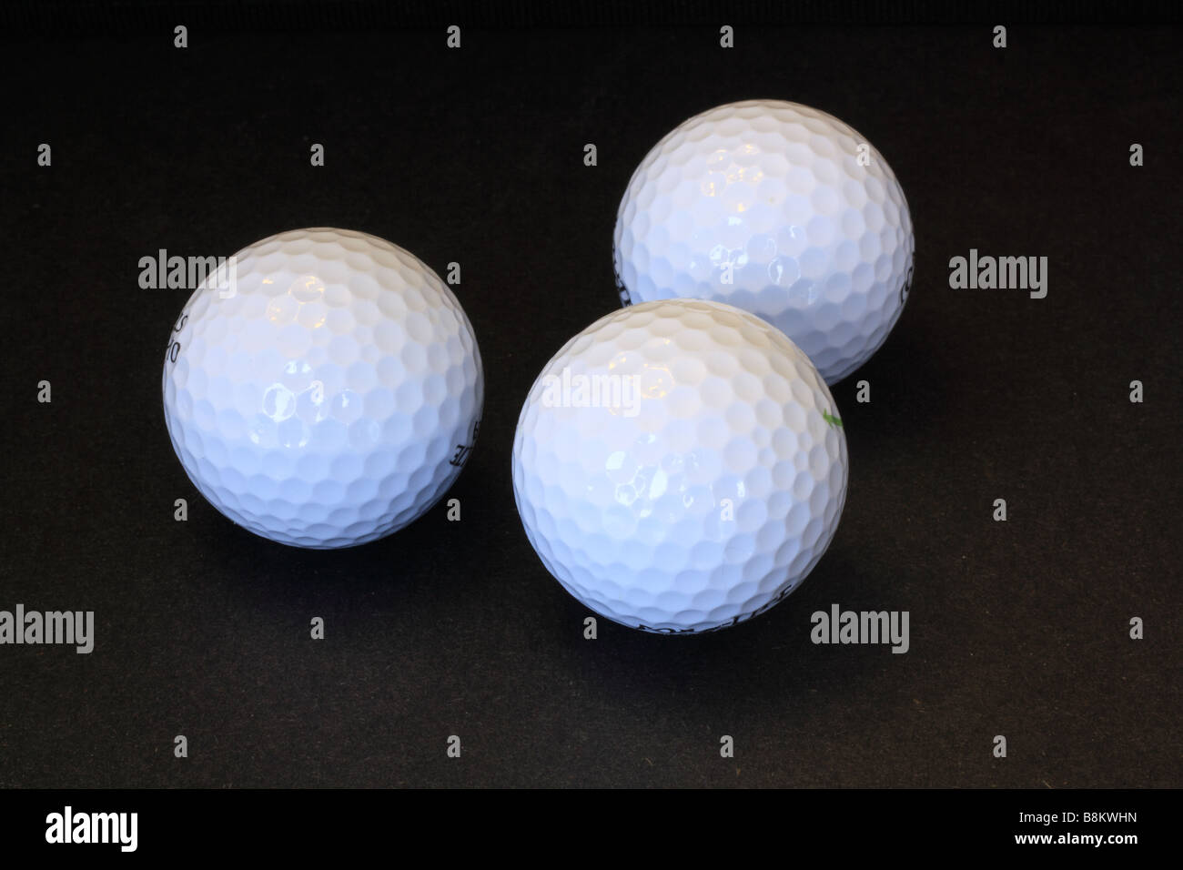 Three gold balls hi-res stock photography and images - Alamy