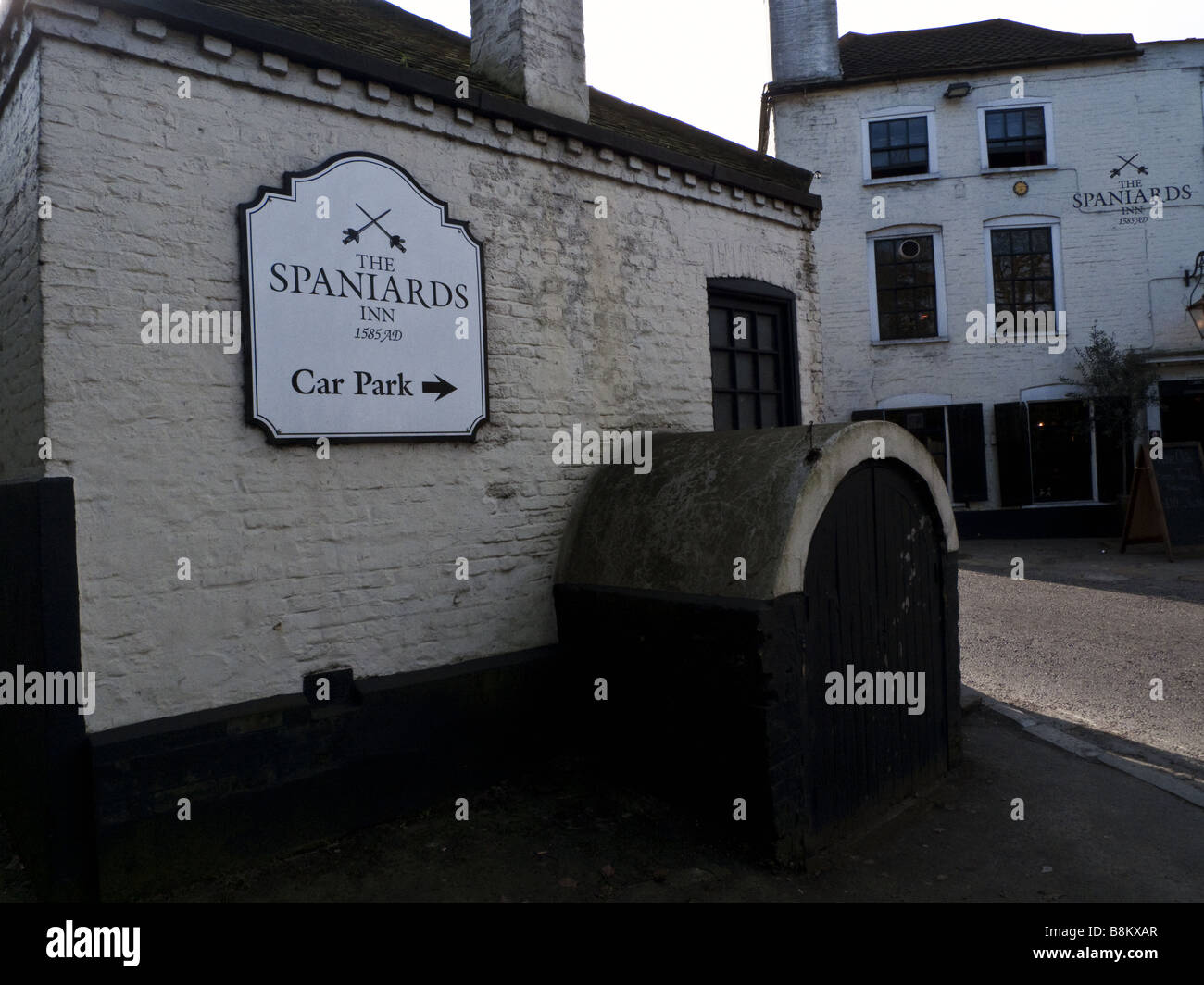 Spaniards Inn, Hampstead Stock Photo - Alamy