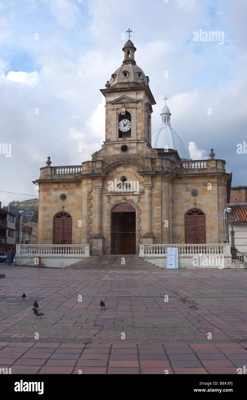 Paipa hi-res stock photography and images - Alamy