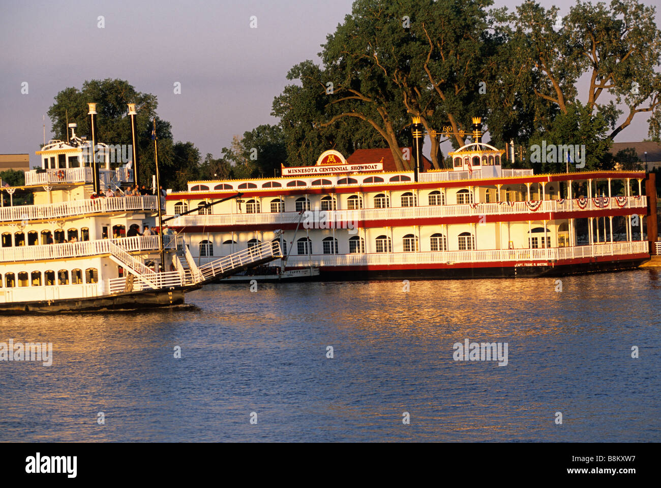 MINNESOTA CENTENNIAL SHOWBOAT AND HARRIET BISHOP EXCURSION BOAT ...