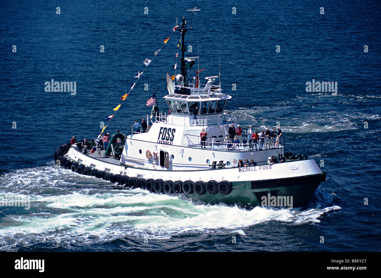 USA, Washington, Seattle. Foss Maritime's tractor tug Wedell Foss in ...