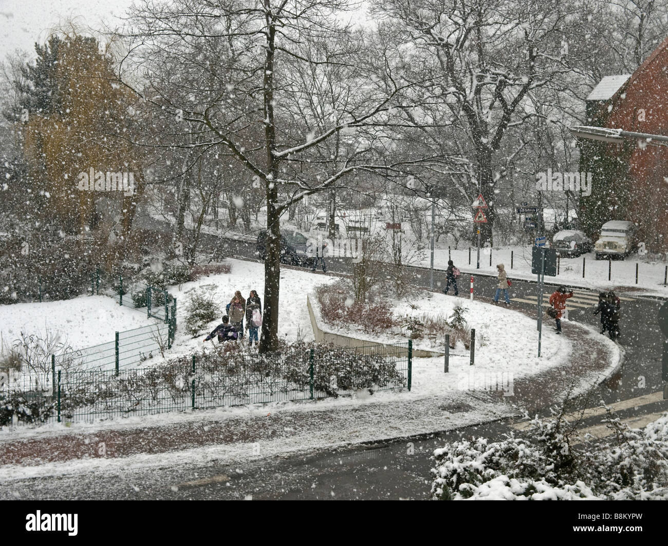 Crossroad district hi-res stock photography and images - Alamy