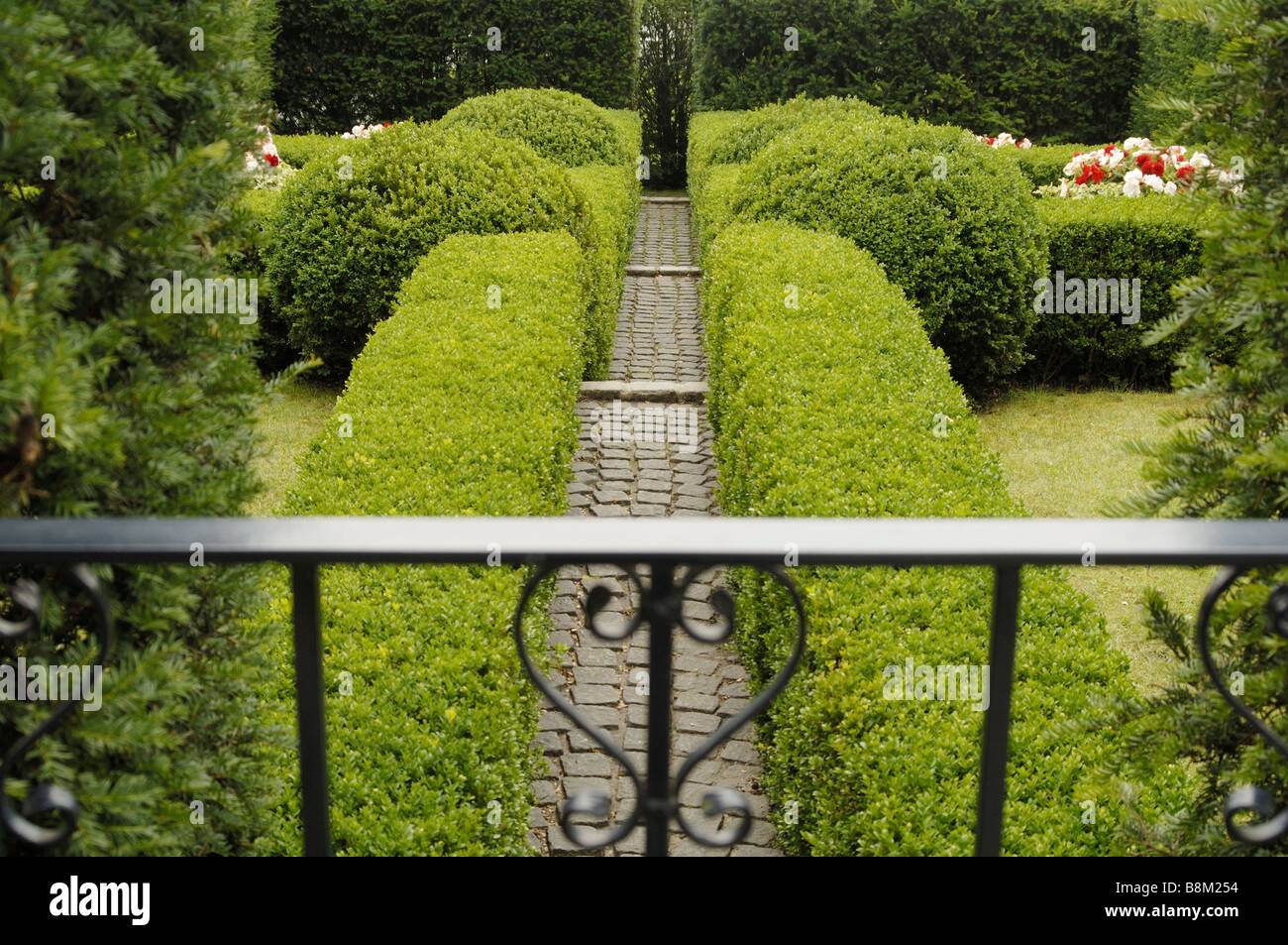 Geometric places hi-res stock photography and images - Alamy