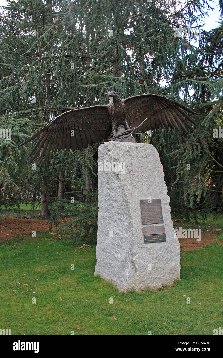 Explosion memorial hi-res stock photography and images - Alamy