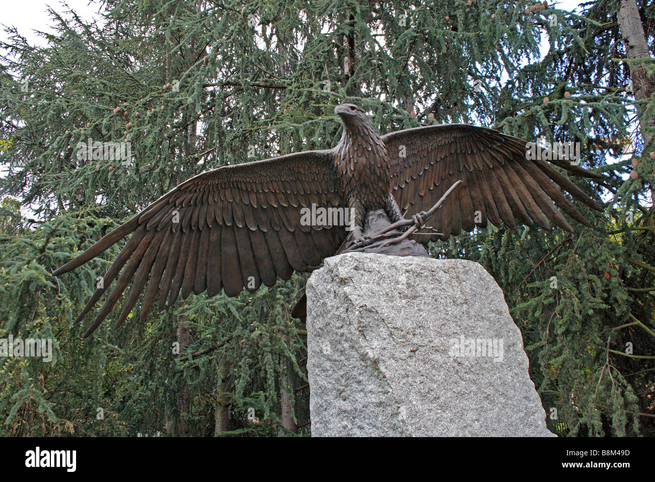 A memorial dedicated to those who died in the AZF factory explosion on ...