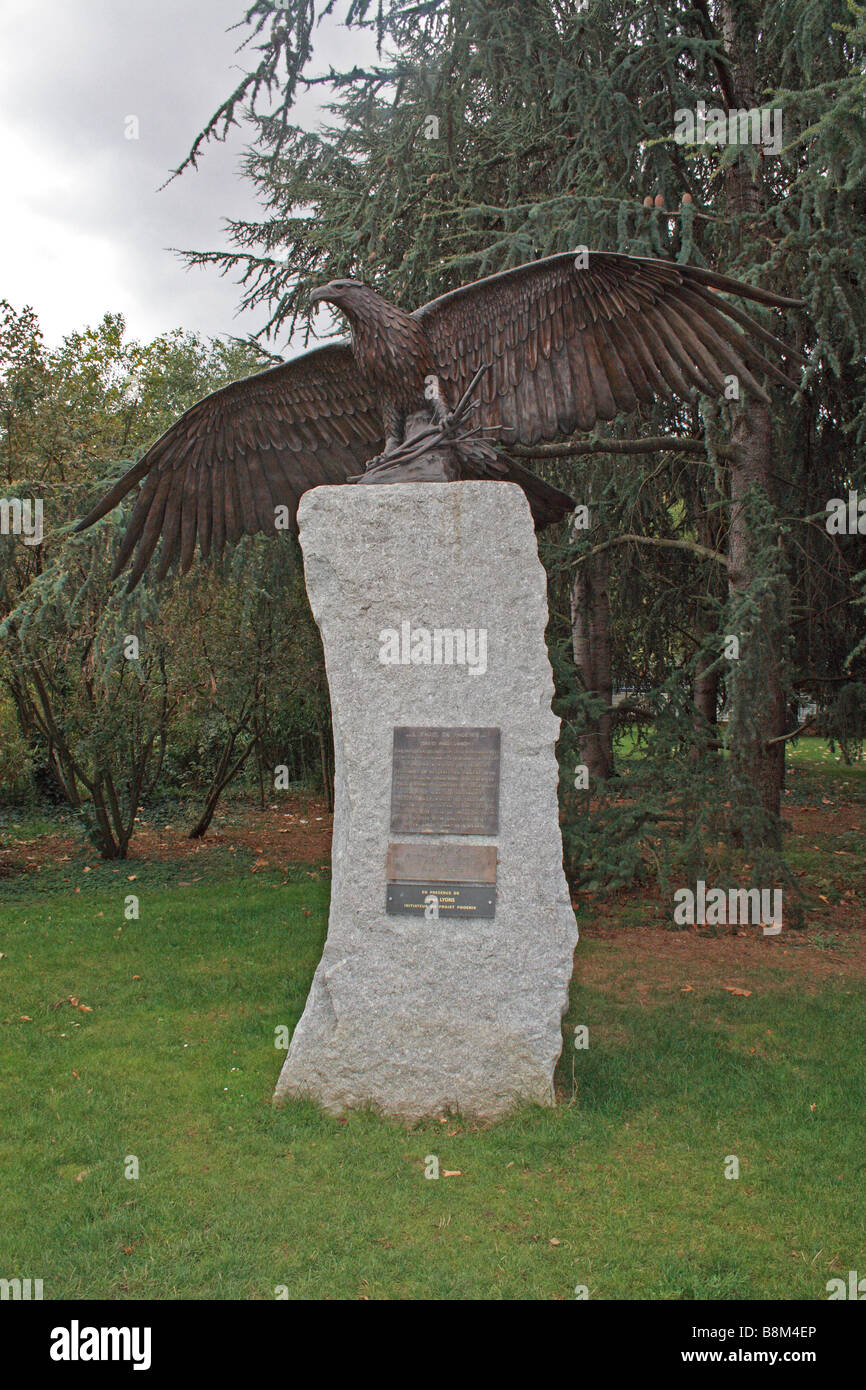 A memorial dedicated to those who died in the AZF factory explosion on ...