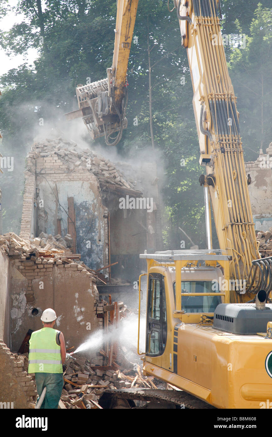 destruction of a house Stock Photo - Alamy