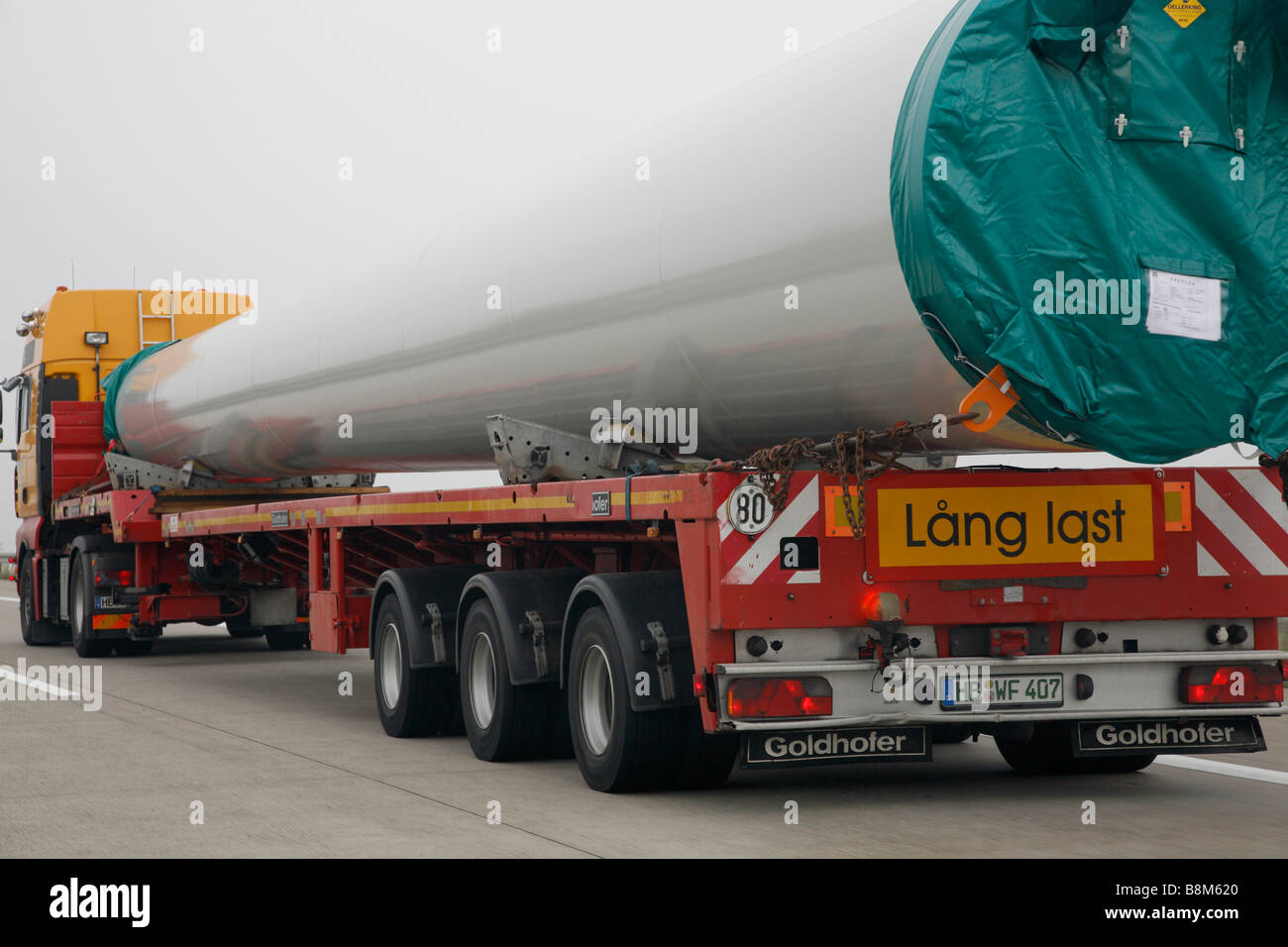 heavy goods transport; wind turbine on lorry Stock Photo - Alamy