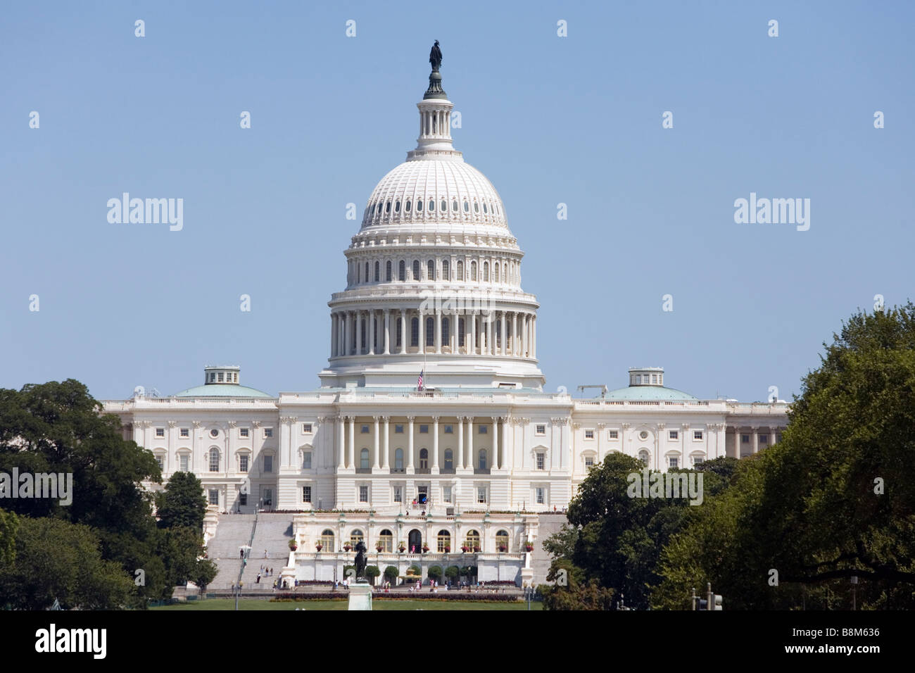 A view of the United States Capitol Building and Dome Stock Photo - Alamy