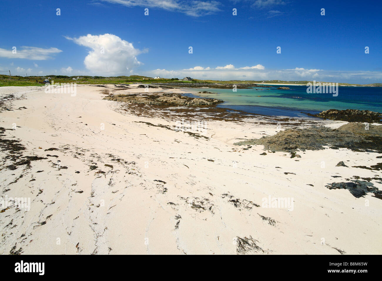 Ballyconneely beach hi-res stock photography and images - Alamy