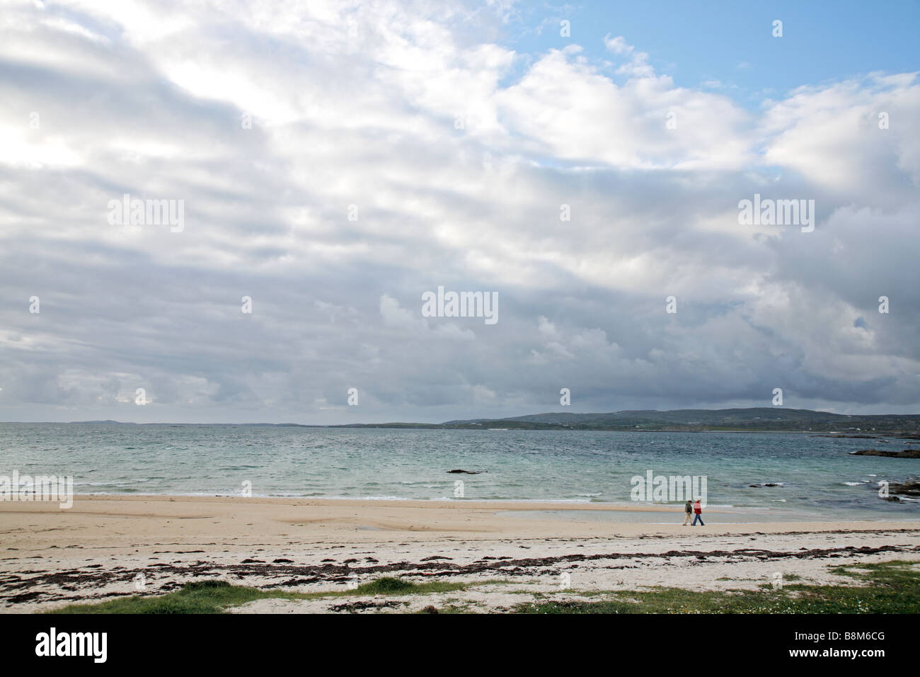 women at beach in Ballyconneely, Connemara, Ireland Stock Photo - Alamy