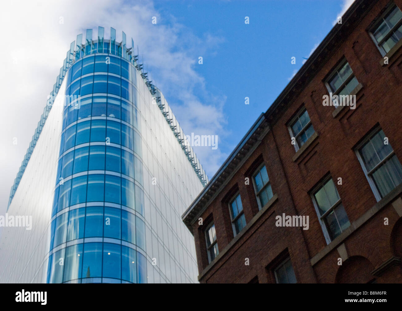 Manchester buildings hi-res stock photography and images - Alamy