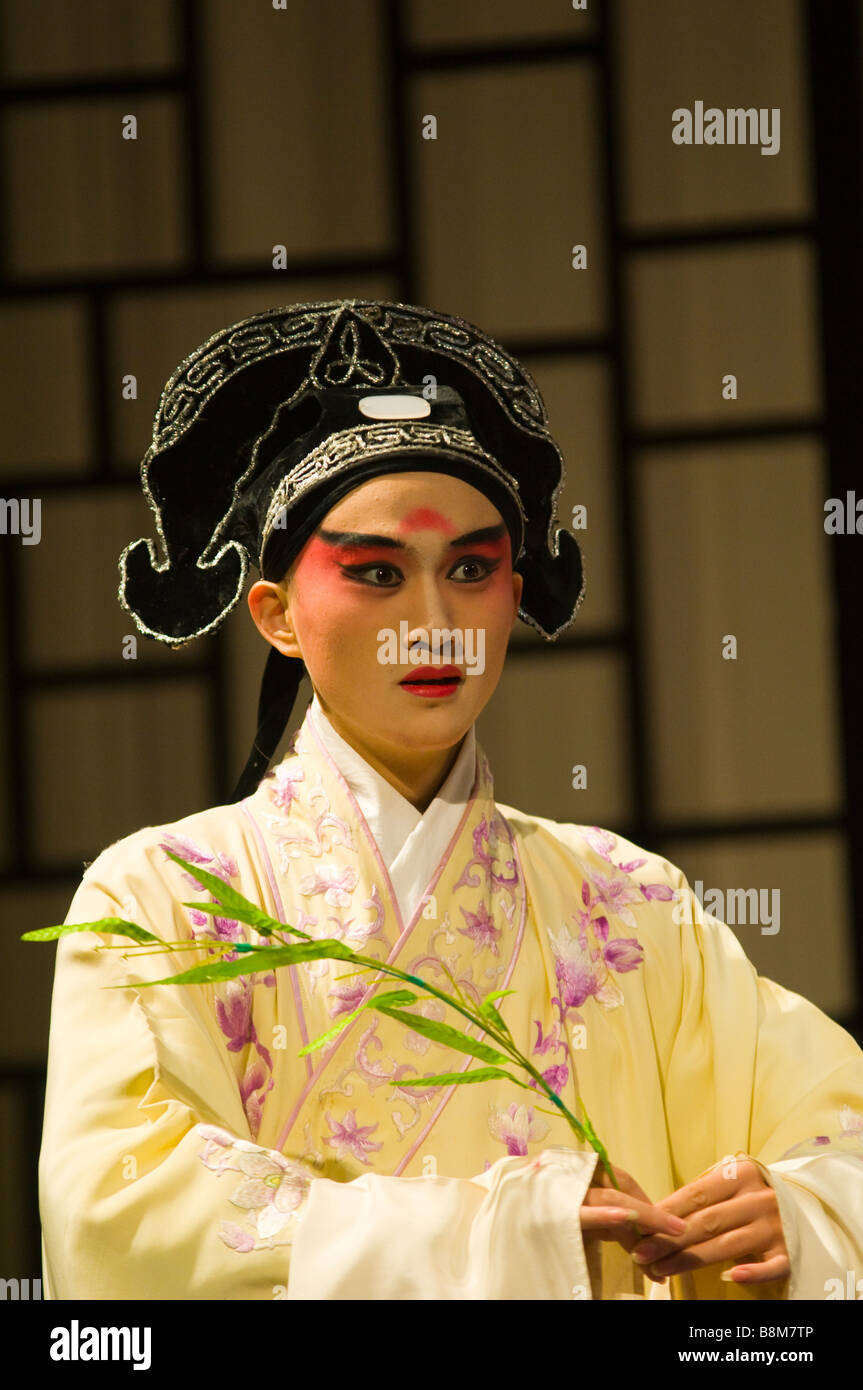 Chinese Kunqu opera performer during the show Stock Photo - Alamy
