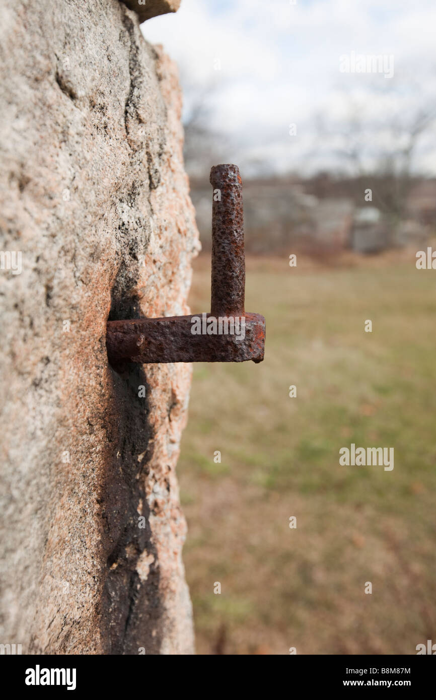 Iron stone wall hi-res stock photography and images - Alamy