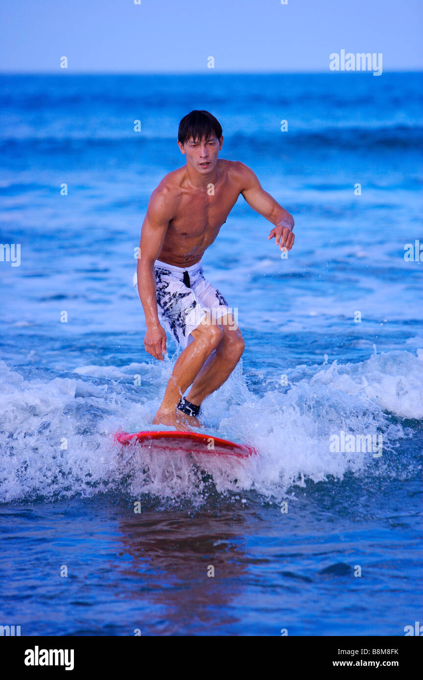 Hand reaching out side view hi-res stock photography and images - Alamy