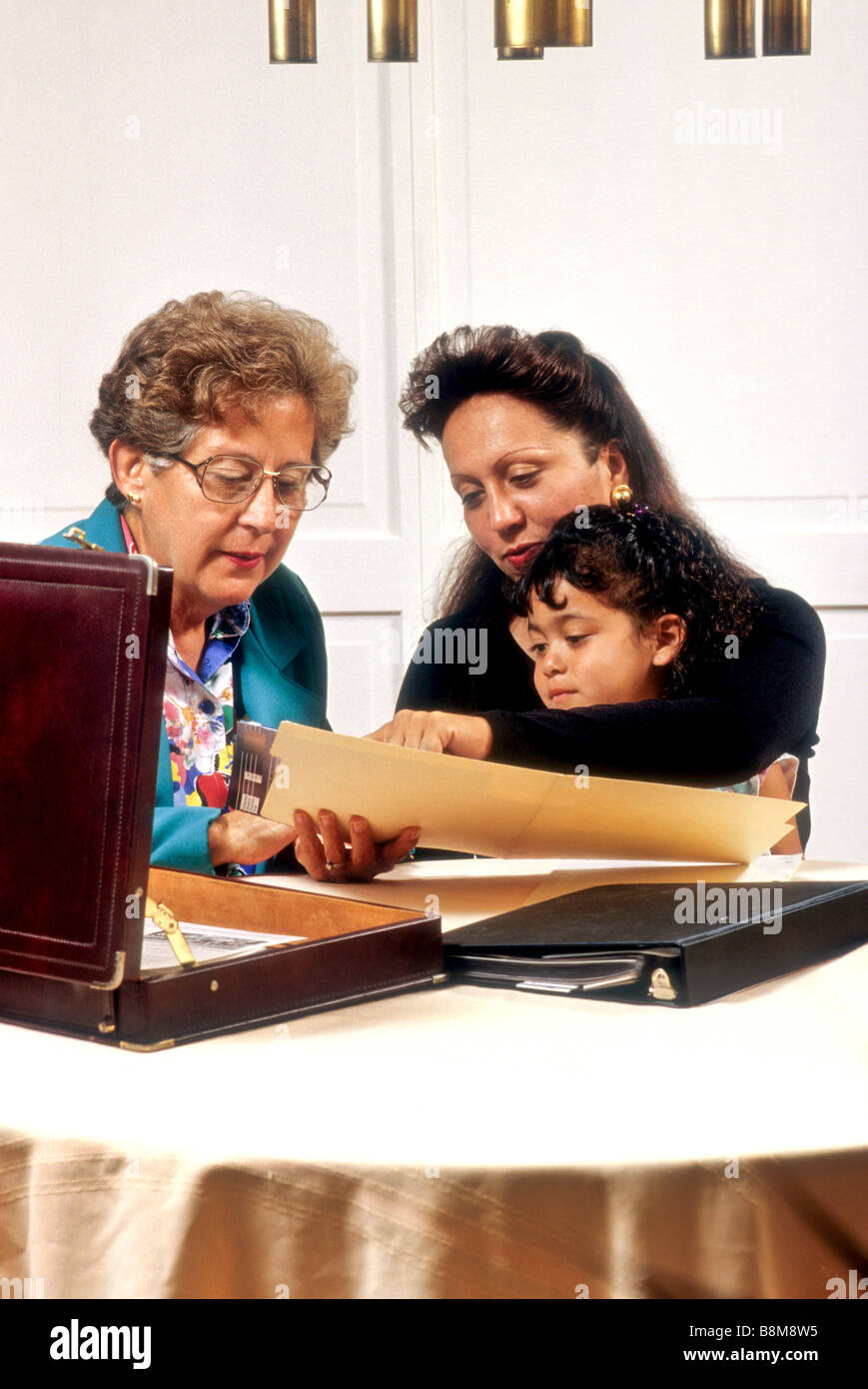 Hispanic social program hi-res stock photography and images - Alamy