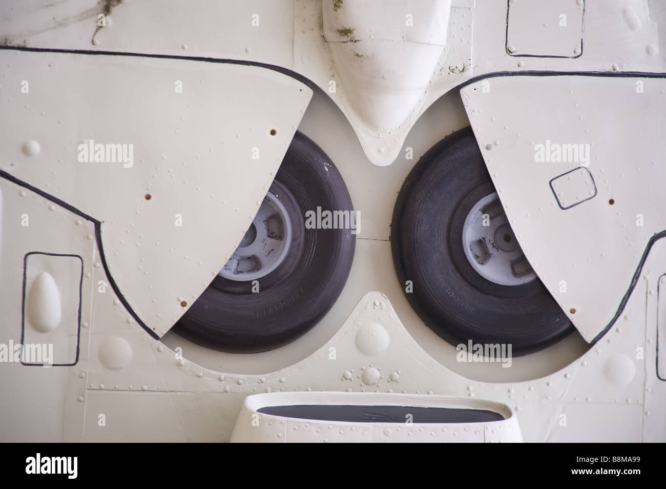 Undercarriage of a Spitfire Stock Photo - Alamy