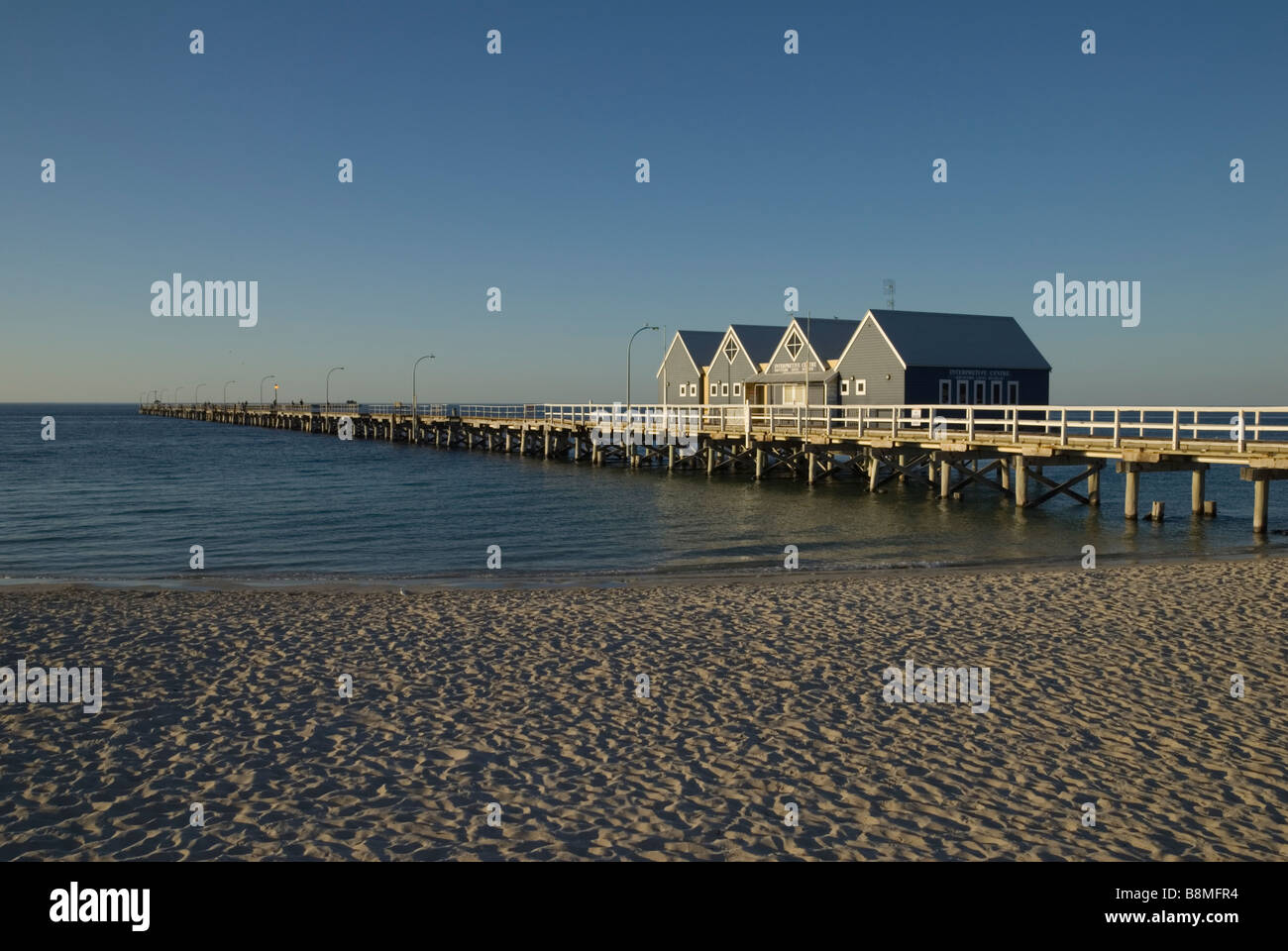 Jetty beach hi-res stock photography and images - Alamy