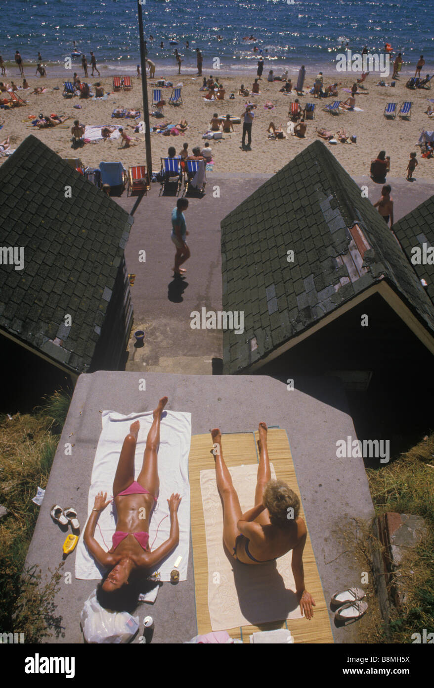 Eighties sunbathing hi-res stock photography and images - Alamy