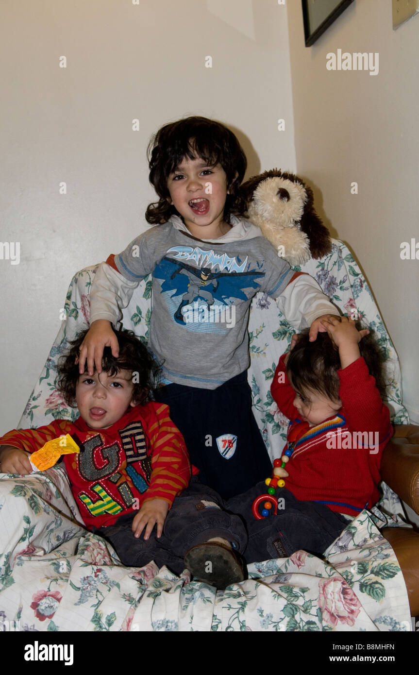 Cousins play together hi-res stock photography and images - Alamy