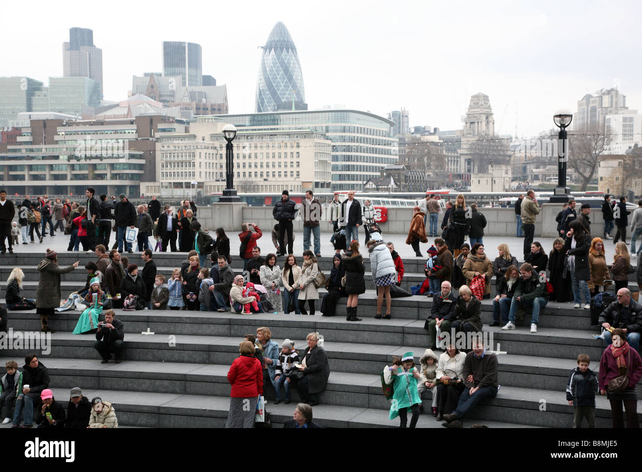 Scoop london city hall london hi-res stock photography and images - Alamy