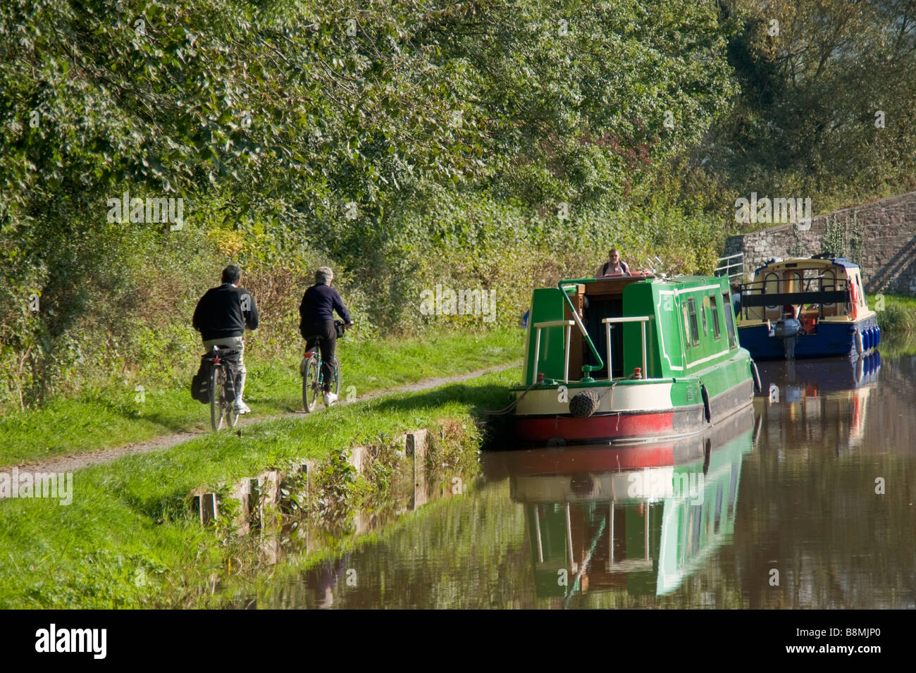 cycleway the taff trail on the monmouthshire and brecon canal brecon ...