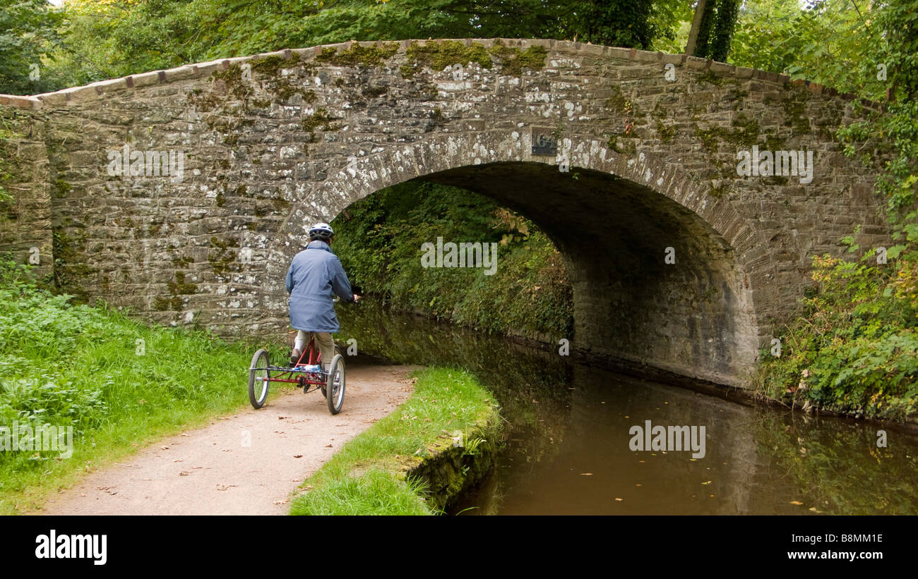 cycleway the taff trail on the monmouthshire and brecon canal brecon ...