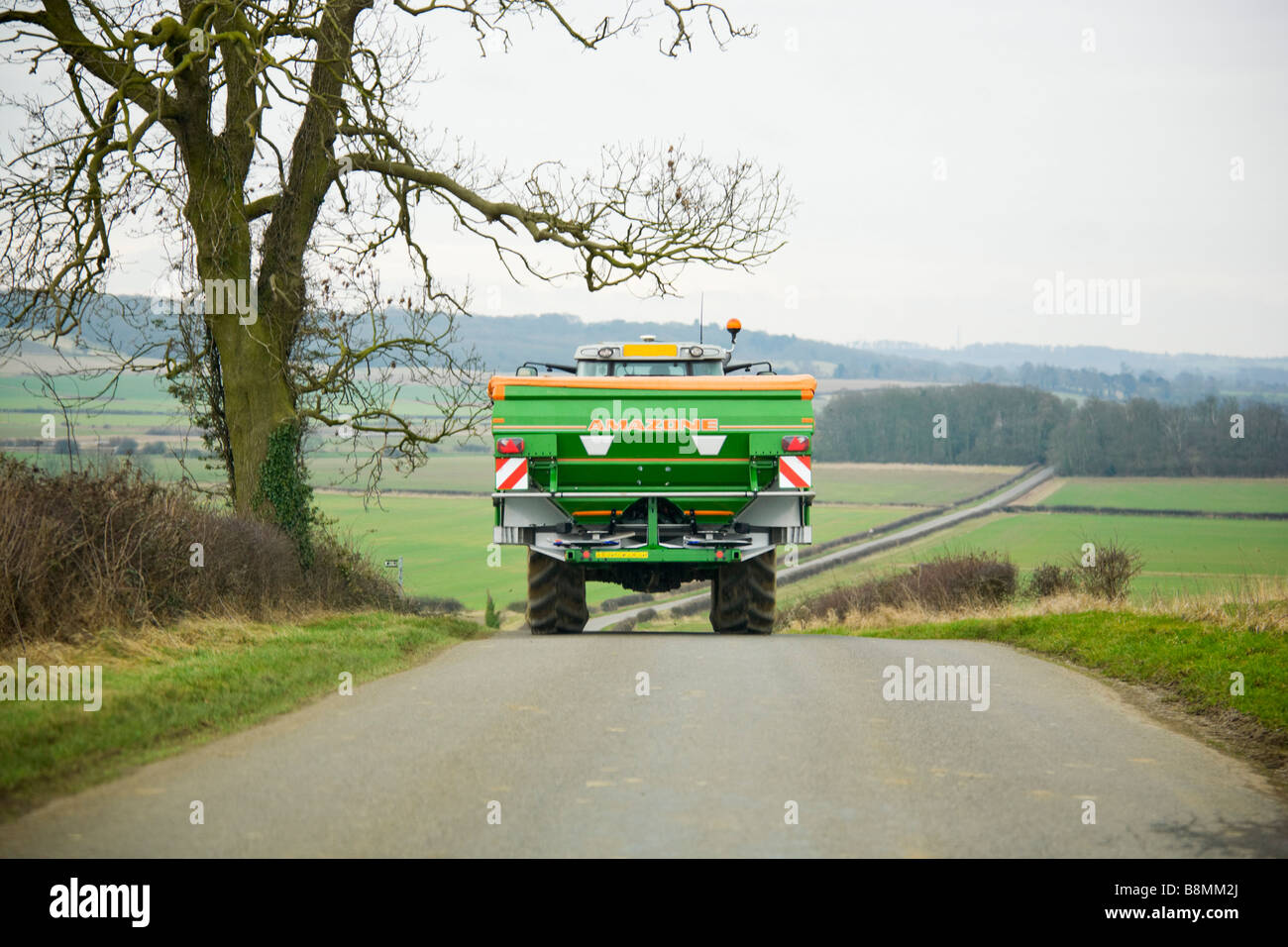 Tractor country lane hi-res stock photography and images - Alamy