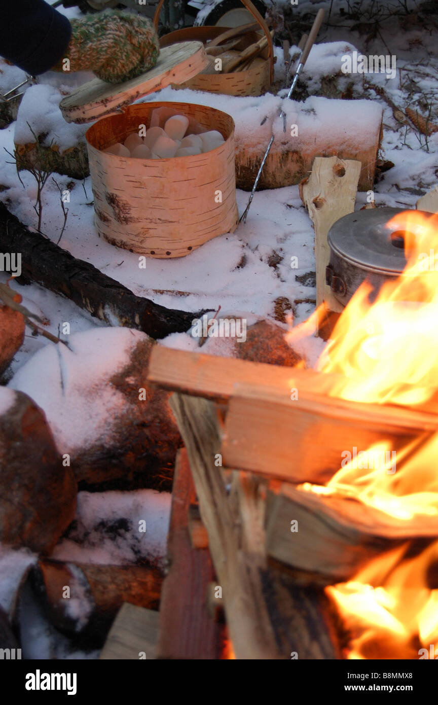 cooking on an open fire Stock Photo - Alamy