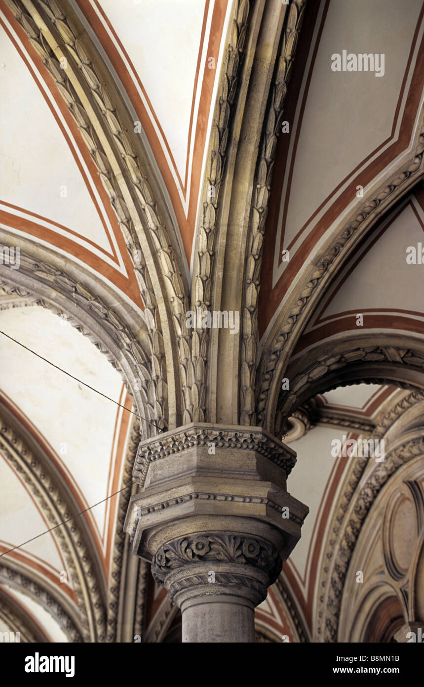 Decorated Arches inside Porch of the Viennese Opera House, Vienna ...