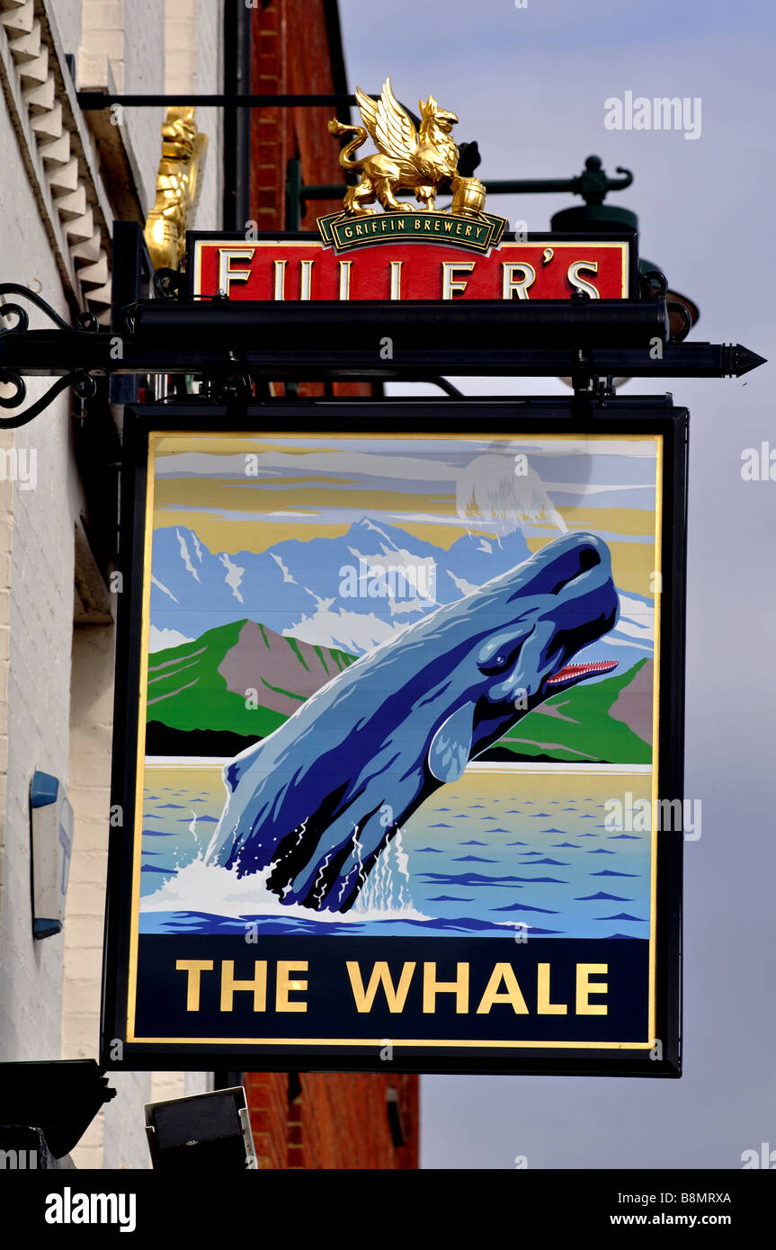 British pub signs hi-res stock photography and images - Alamy