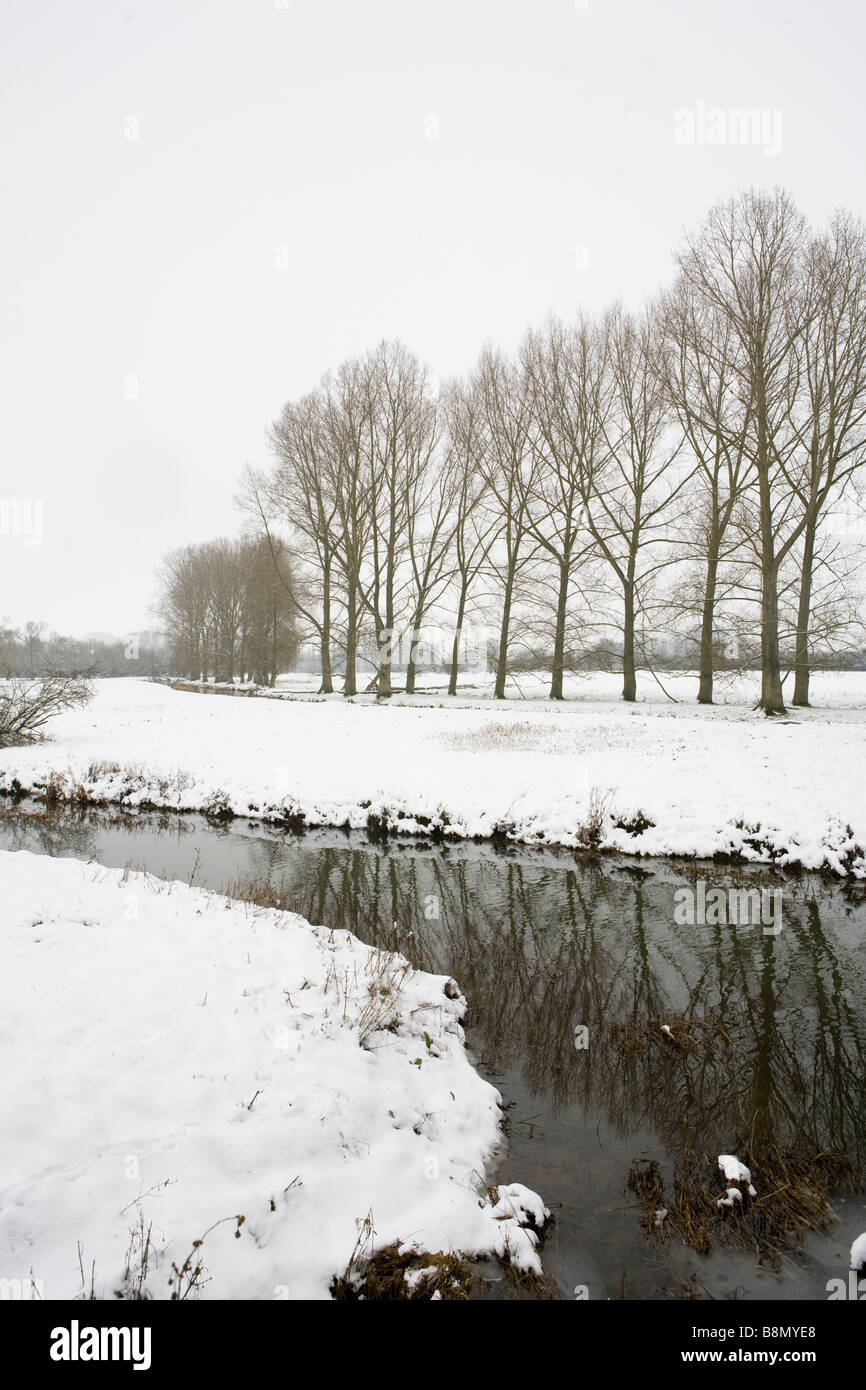 Buckinghamshire countryside winter hi-res stock photography and images ...