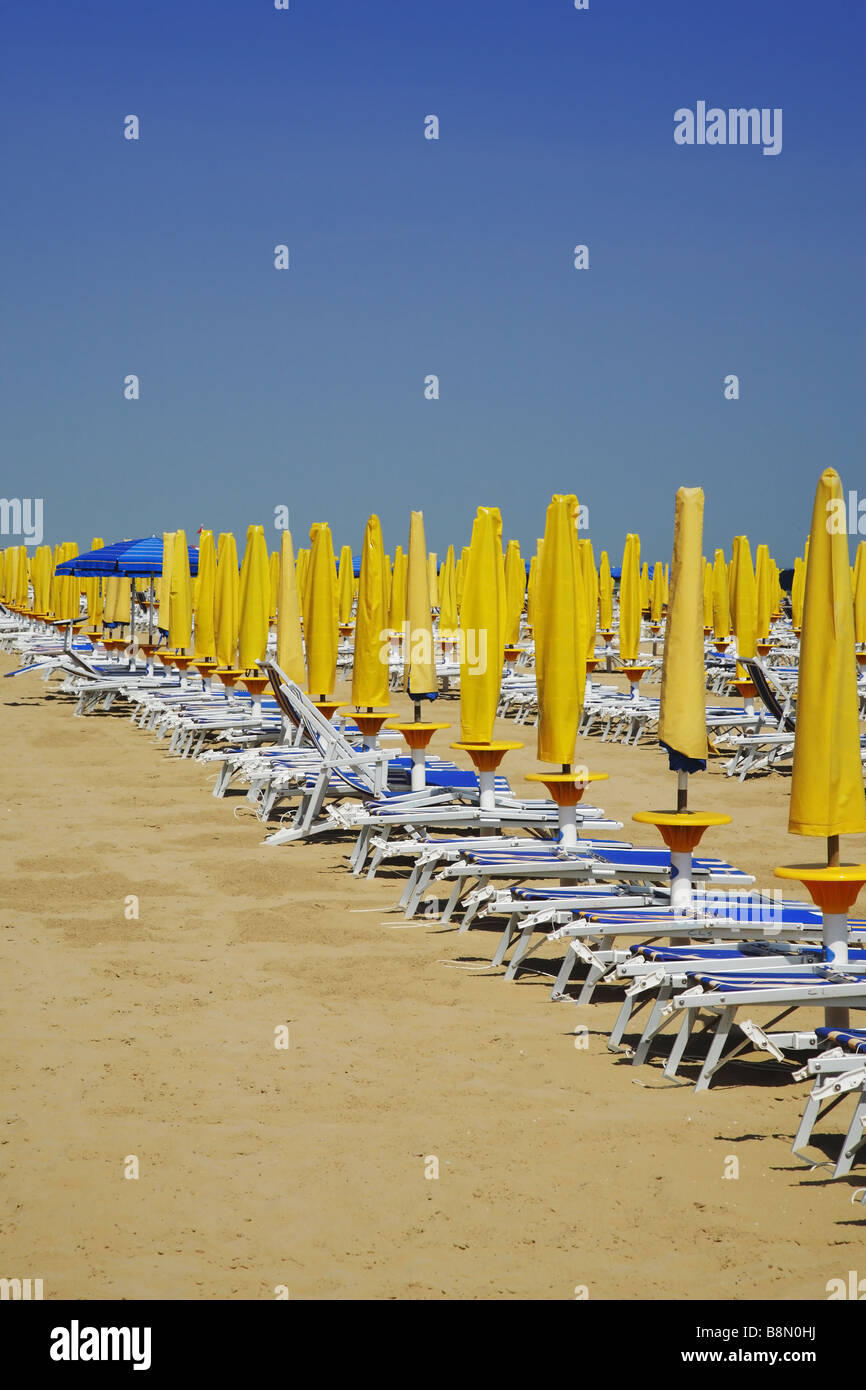 Italian beach, Adriatic sea Stock Photo - Alamy