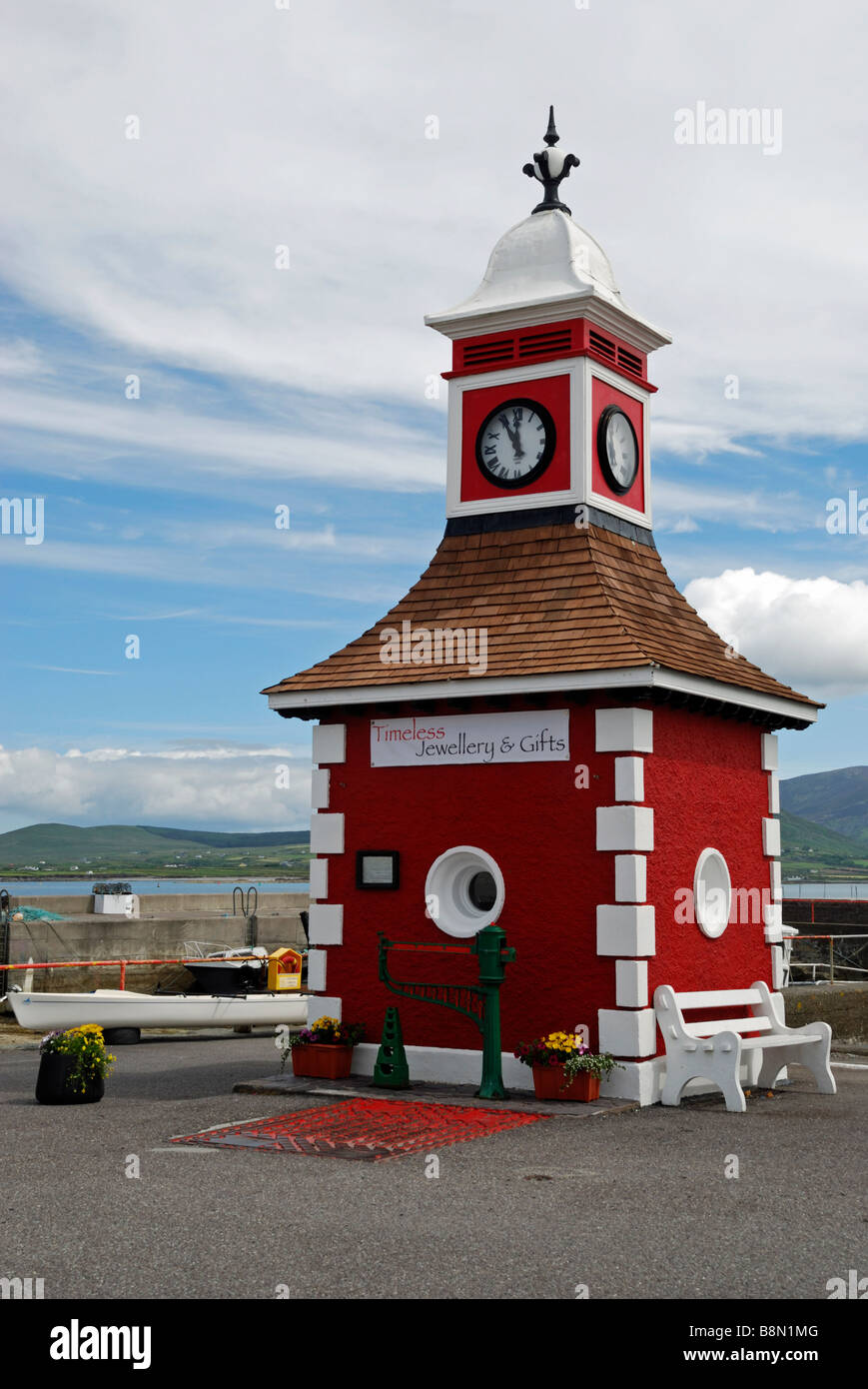 Knightstown valentia island hi-res stock photography and images - Alamy