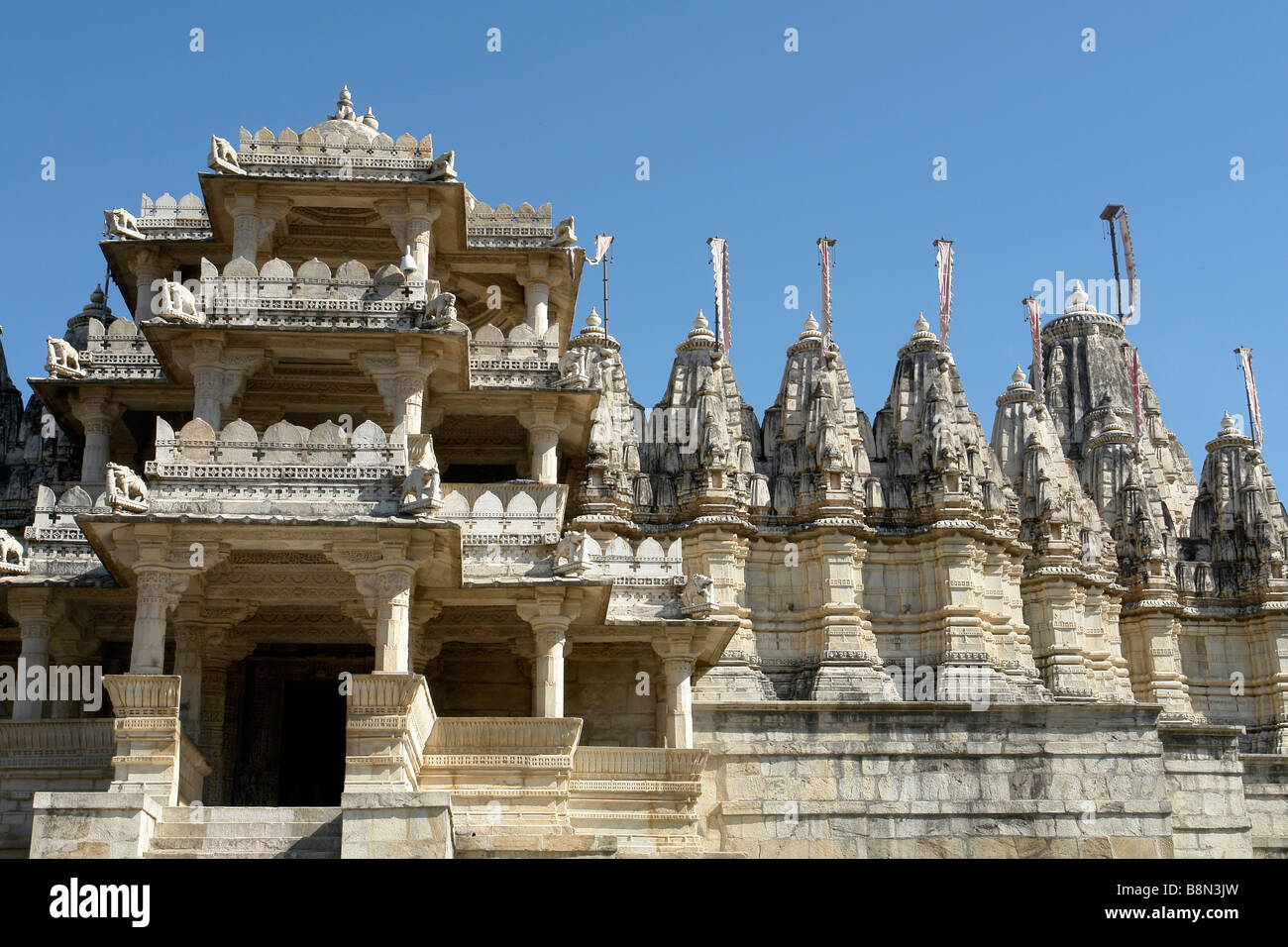 chaumukha mandir carved jain marble temple Stock Photo - Alamy