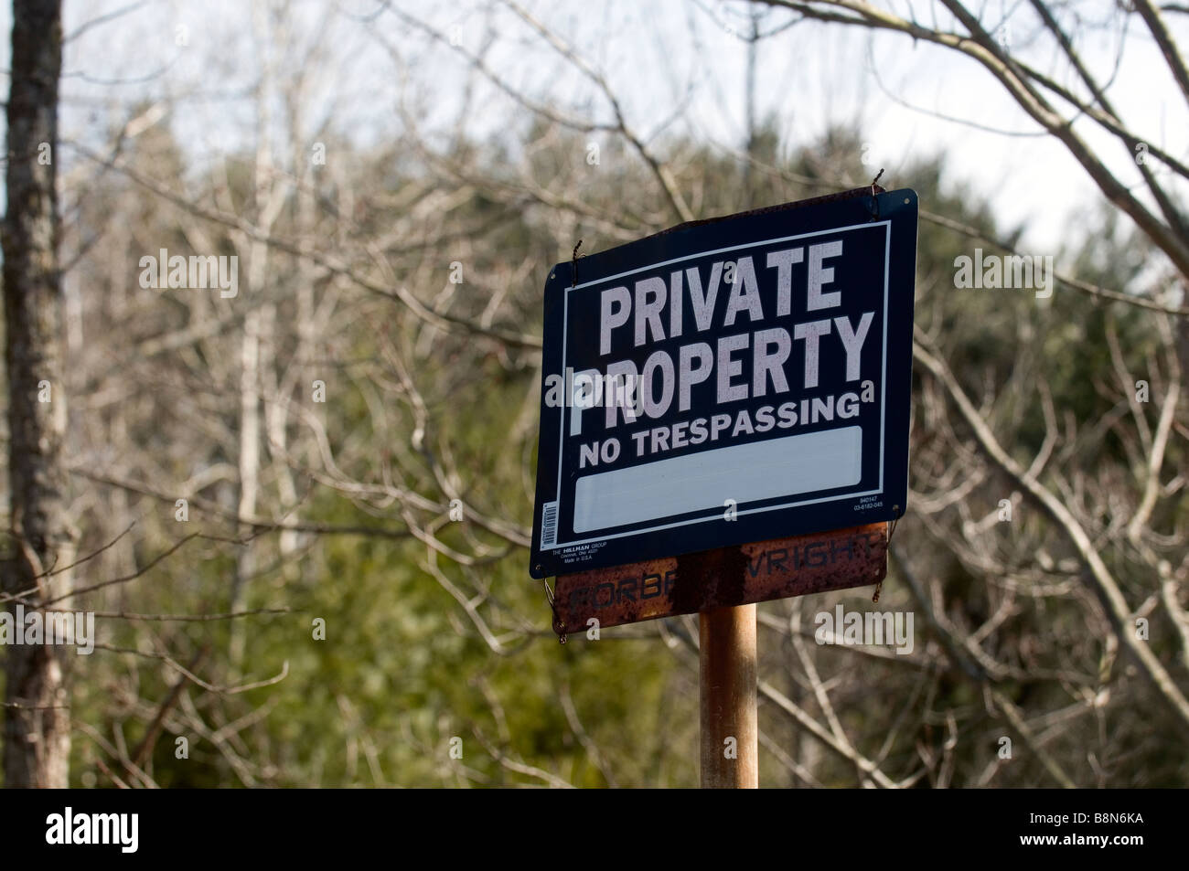 Warning private property sign hi-res stock photography and images - Alamy