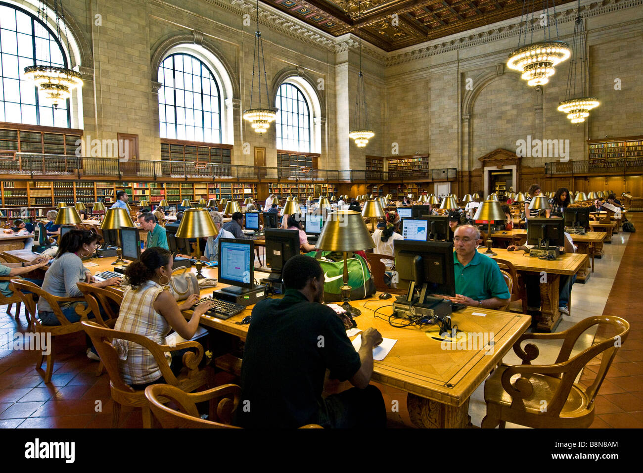 The Rose main reading room at the New York public library Stock Photo ...