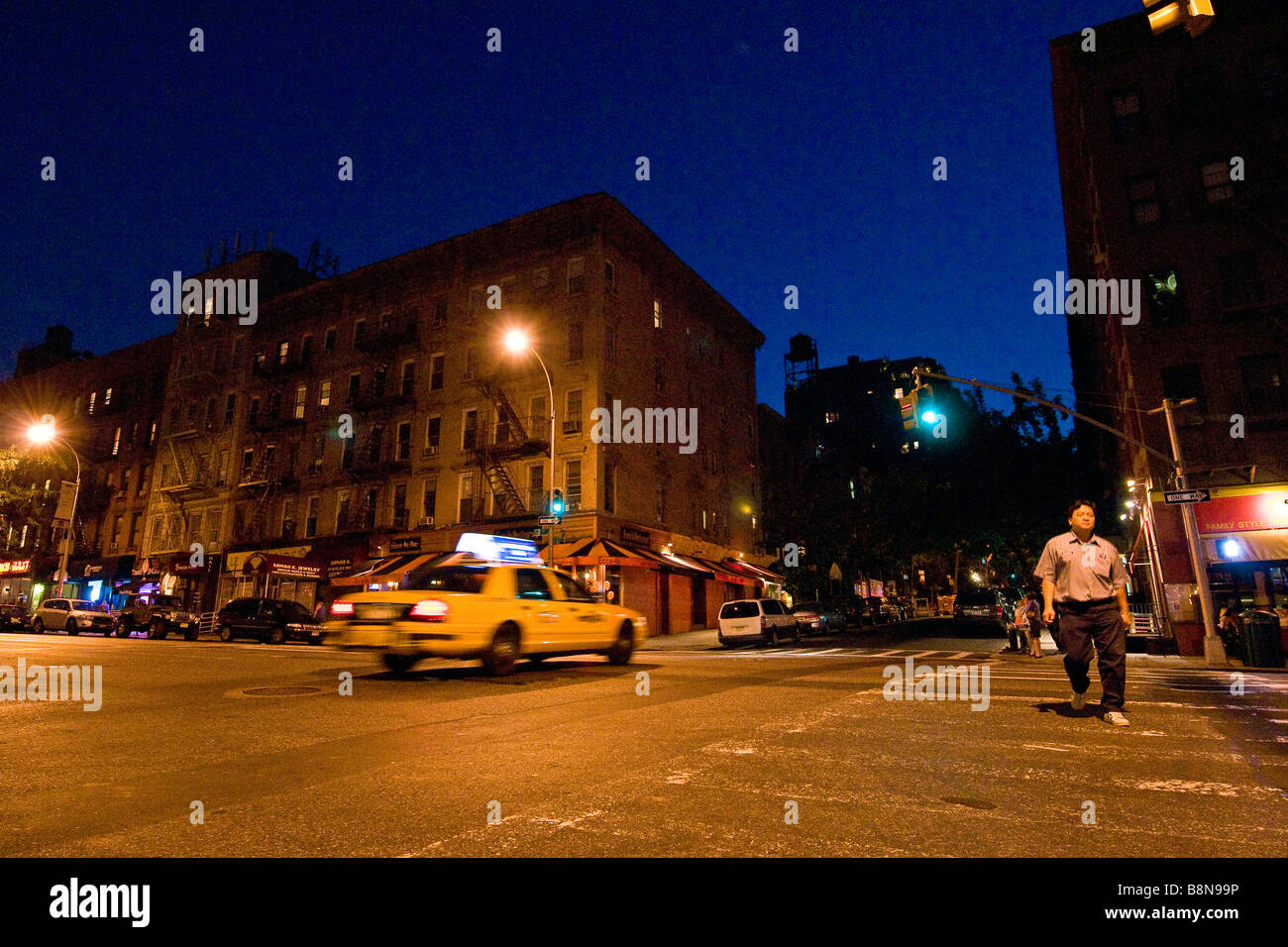 Suburb night street hi-res stock photography and images - Alamy